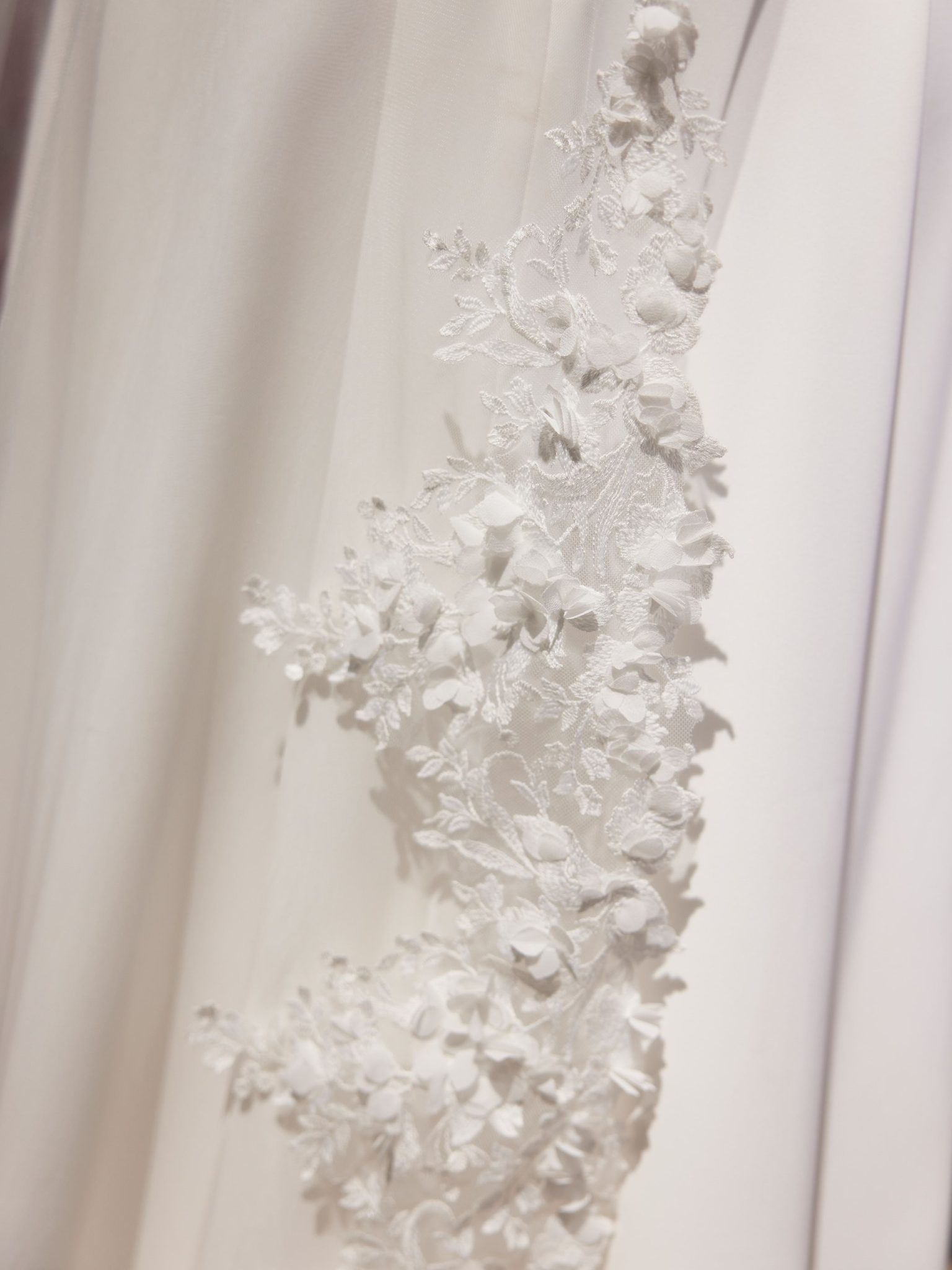Cathedral Veil With 3D Lace Train – S514 | Taylor's Bridal